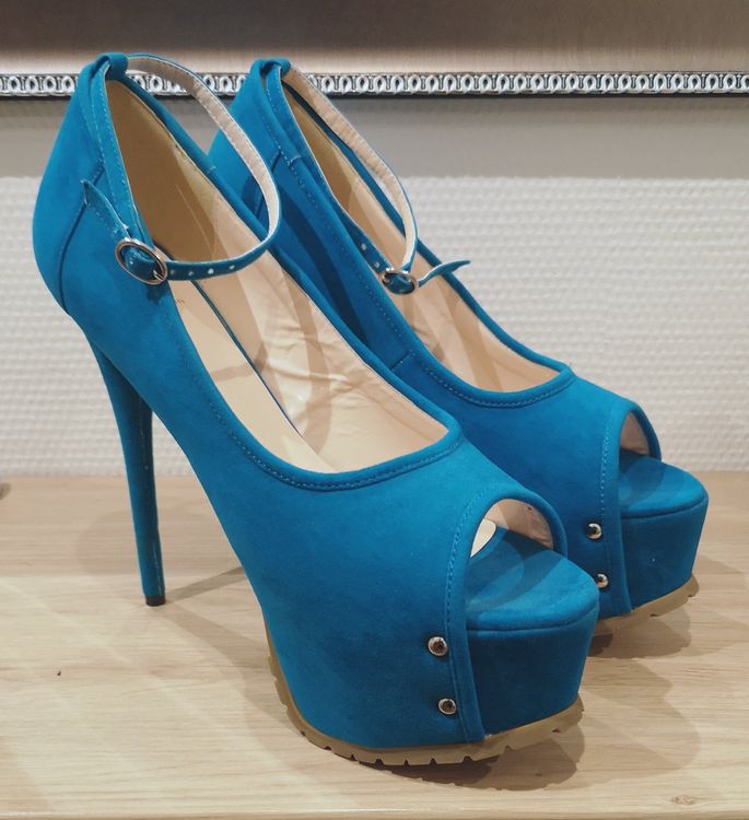 Giaro High Heels Gr. 43 / 44 (Gebraucht) in Niederbipp für CHF 66 – mit ...