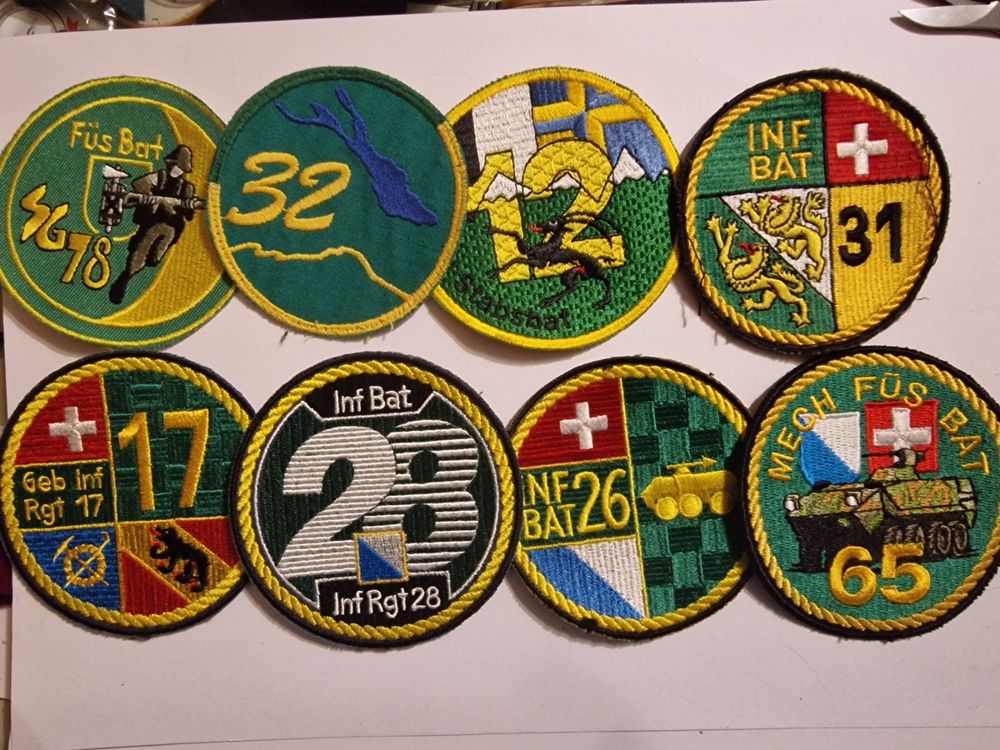 Infanterie Abzeichen 8 Badge Gelb | Kaufen auf Ricardo