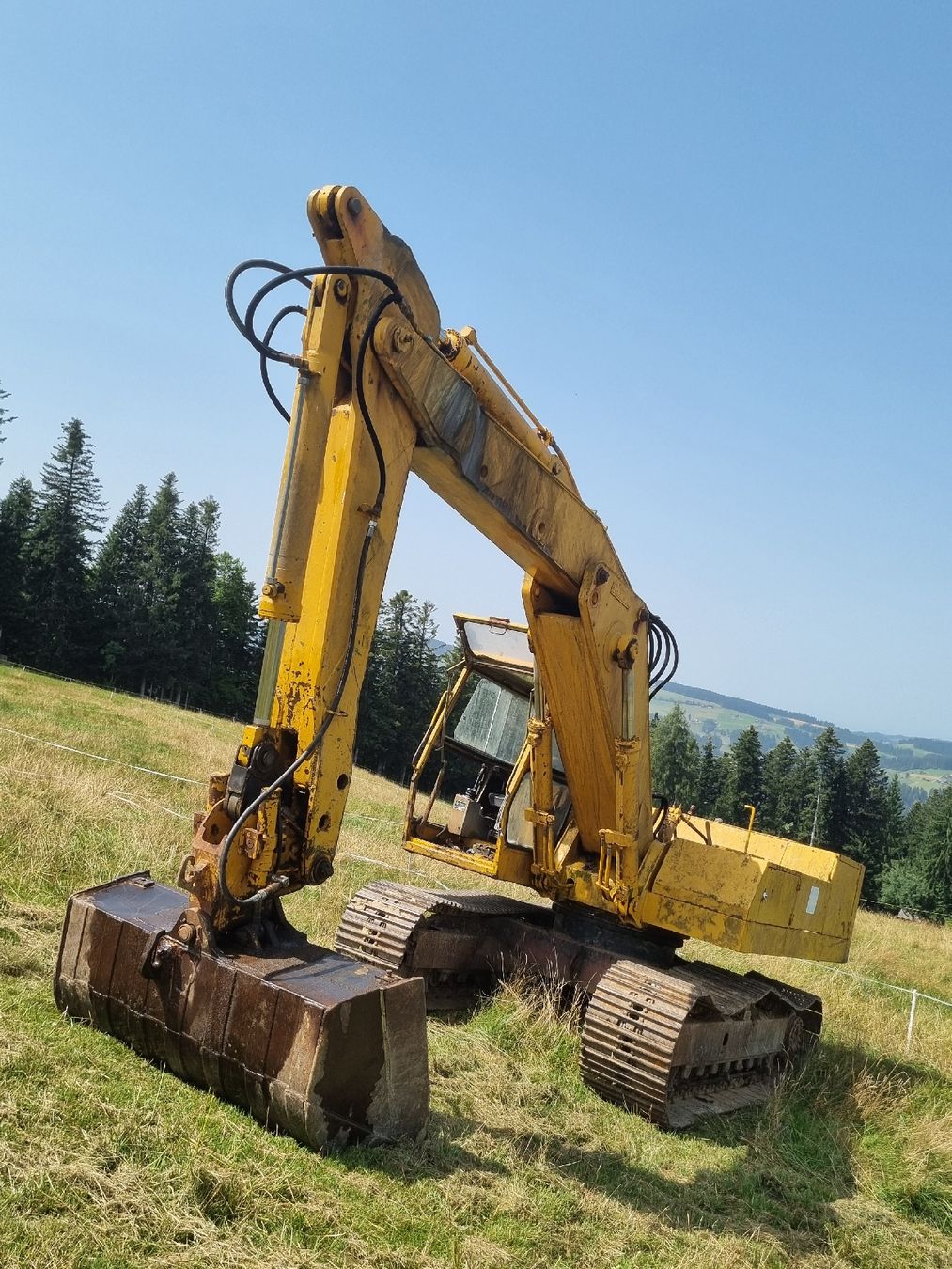 Schwing Bagger 20t (Defekt) in Eggiwil für CHF 2900 – nur Abholung auf ...