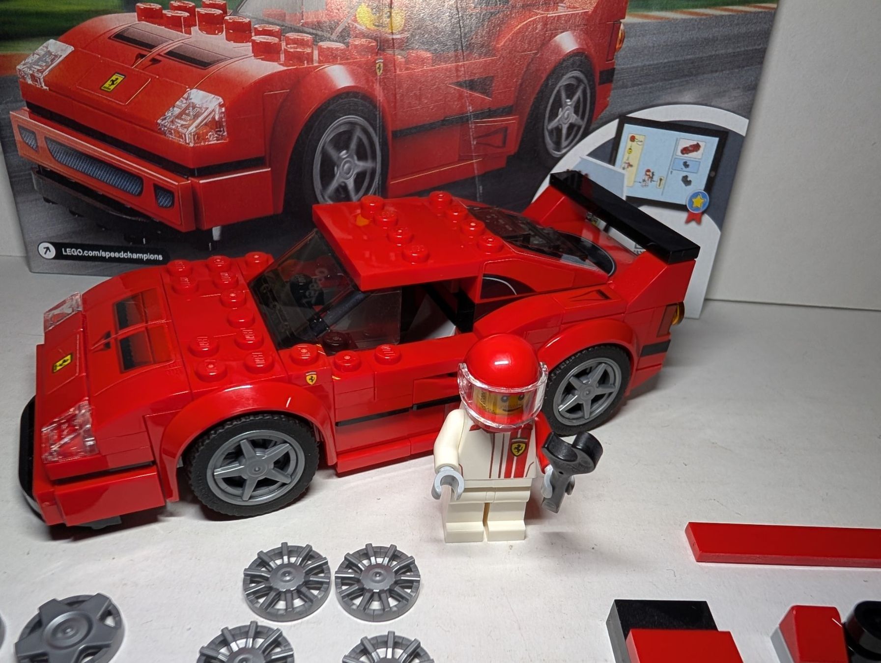 LEGO 75890 Ferrari F40 Competizione Speed Champions (D'occasion) à ...
