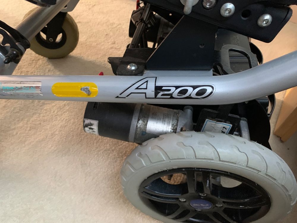 Elektrischer Rollstuhl Otto Bock A200 | Kaufen auf Ricardo