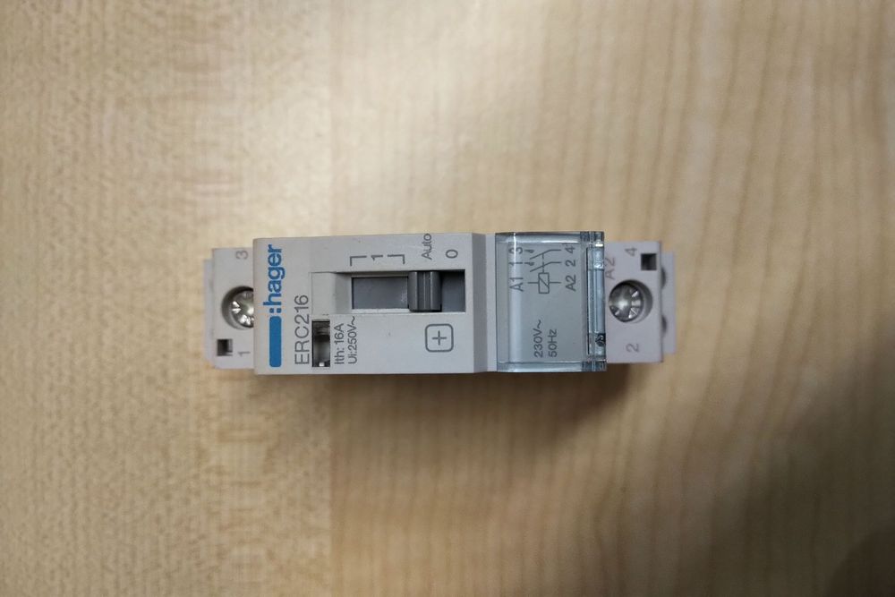 HAGER ERC216 REG-Relais Hager 16A 2S 230V (Gebraucht) in Emmenbrücke ...