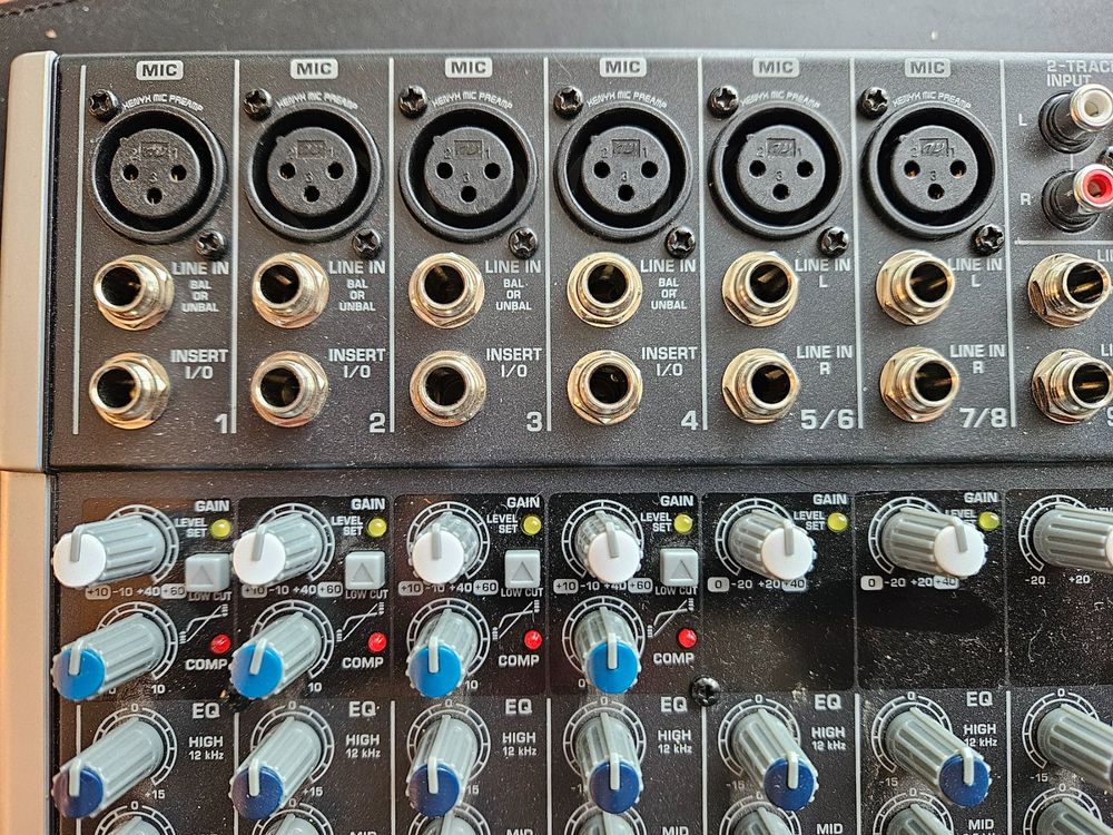 Behringer Xenyx X1222 USB - 1A Zustand (Gebraucht) in Staufen für CHF ...