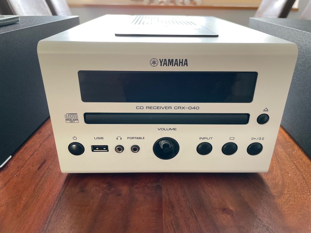 Yamaha MCR-040 Weiss Stereoanlage | Kaufen auf Ricardo