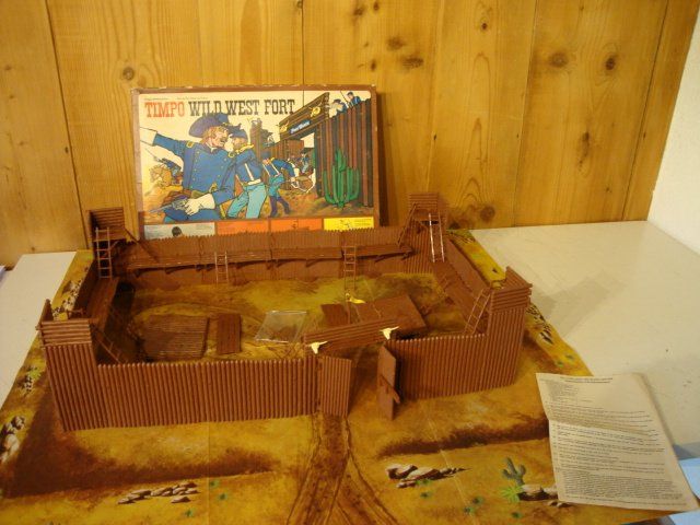 TIMPO TOYS Scotland / Original grosses Wildwest Fort mit OVP (Gebraucht ...
