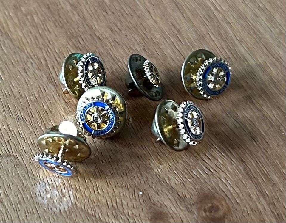 Mitglieder-Pins «Rotary», 9mm und 5mm (Gebraucht) in Lichtensteig für ...