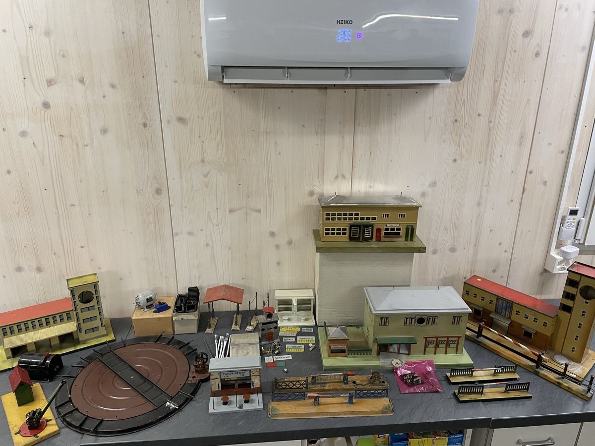 Spur 0/1 Märklin, Bing usw. Zubehör Lot (Defekt) in Pratteln für CHF 80 ...