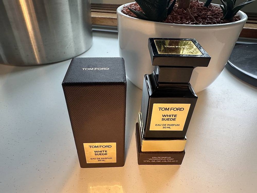 TOM FORD White Suede EDP 50 ml Parfum Perfume (Gebraucht) in Kilchberg ...