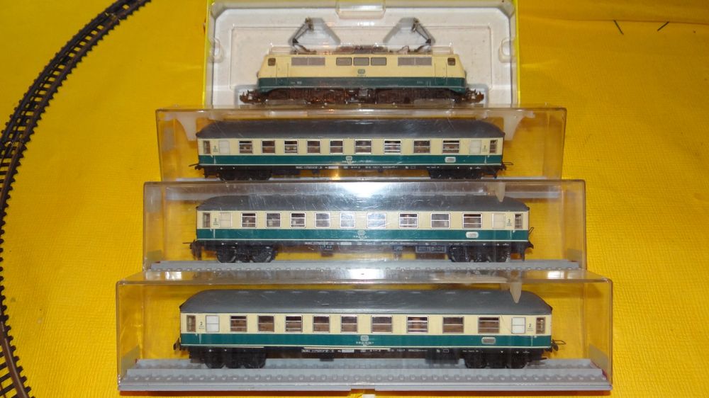 Trix Express EMS Zug Rheingold Lok. BR 111 001-4 und Trafos (Usato) a ...