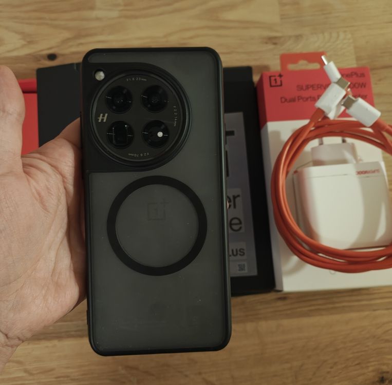 OnePlus 12 512 GB, Silky Black, 16 GB RAM (Gebraucht) in Affoltern am ...