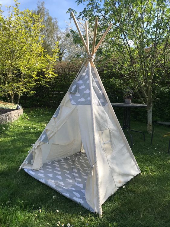 TIPI NUAGES GRIS, TENTE TIPI DE HAUTE QUALITÉ (Gebraucht) in Payerne ...
