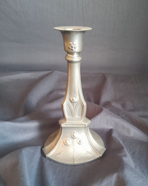 Jugendstil Kayserzinn Kerzenhalter (Gebraucht) in Haslen AI für CHF 38 – mit Lieferung auf ...