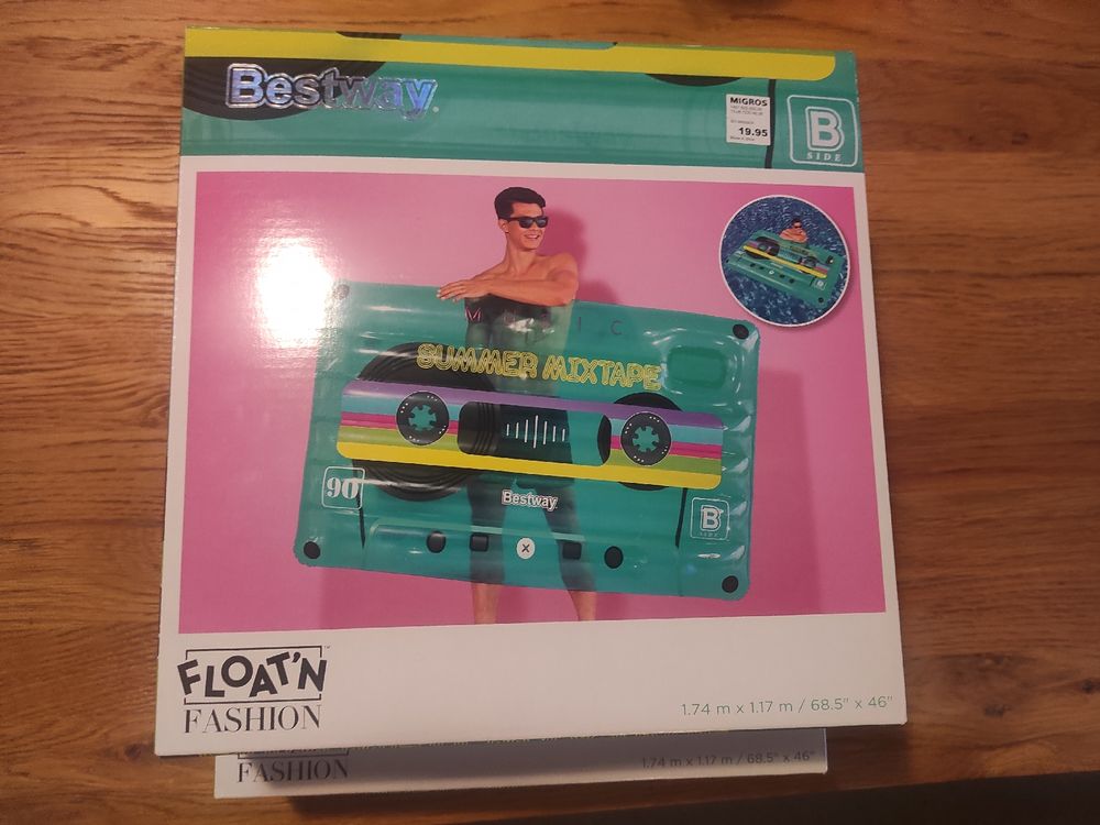 NEU 2 x Retro Beats Luftmatraze Schwimmbad | Kaufen auf Ricardo