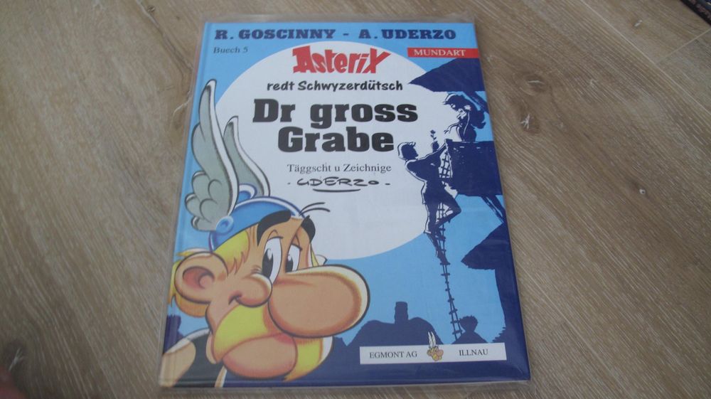 ASTERIX redt Schwyzerdütsch / Dr gross Grabe/ Mundart (Gebraucht) in ...