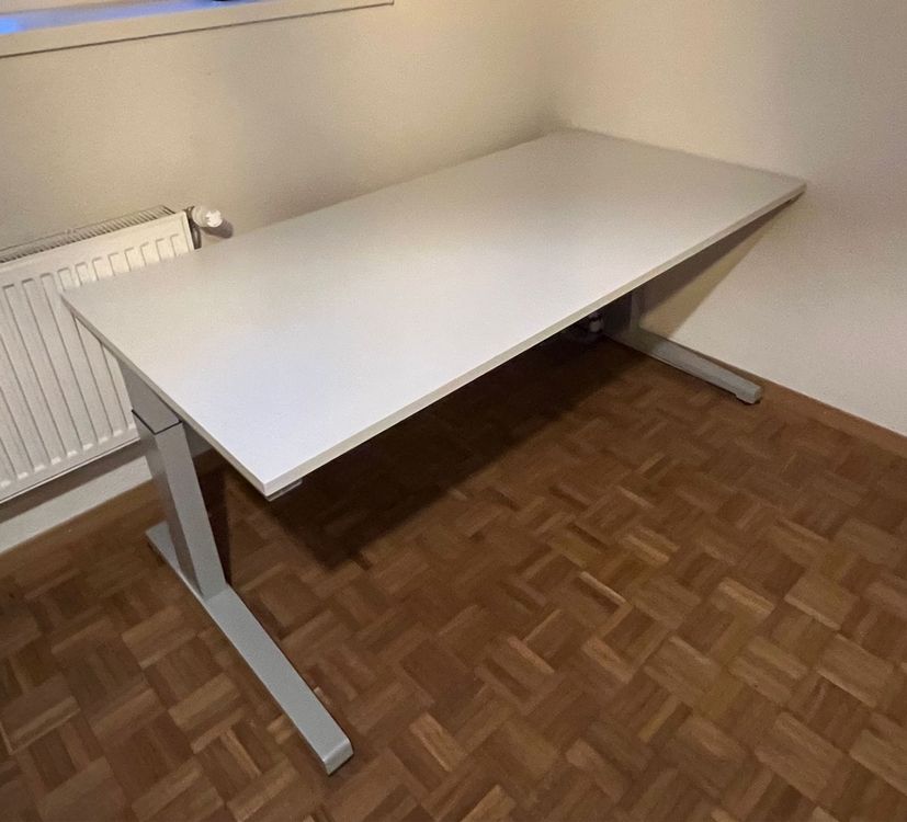 Wunderschone Hohenverstellbarer Schreibtisch Gebraucht Fotos