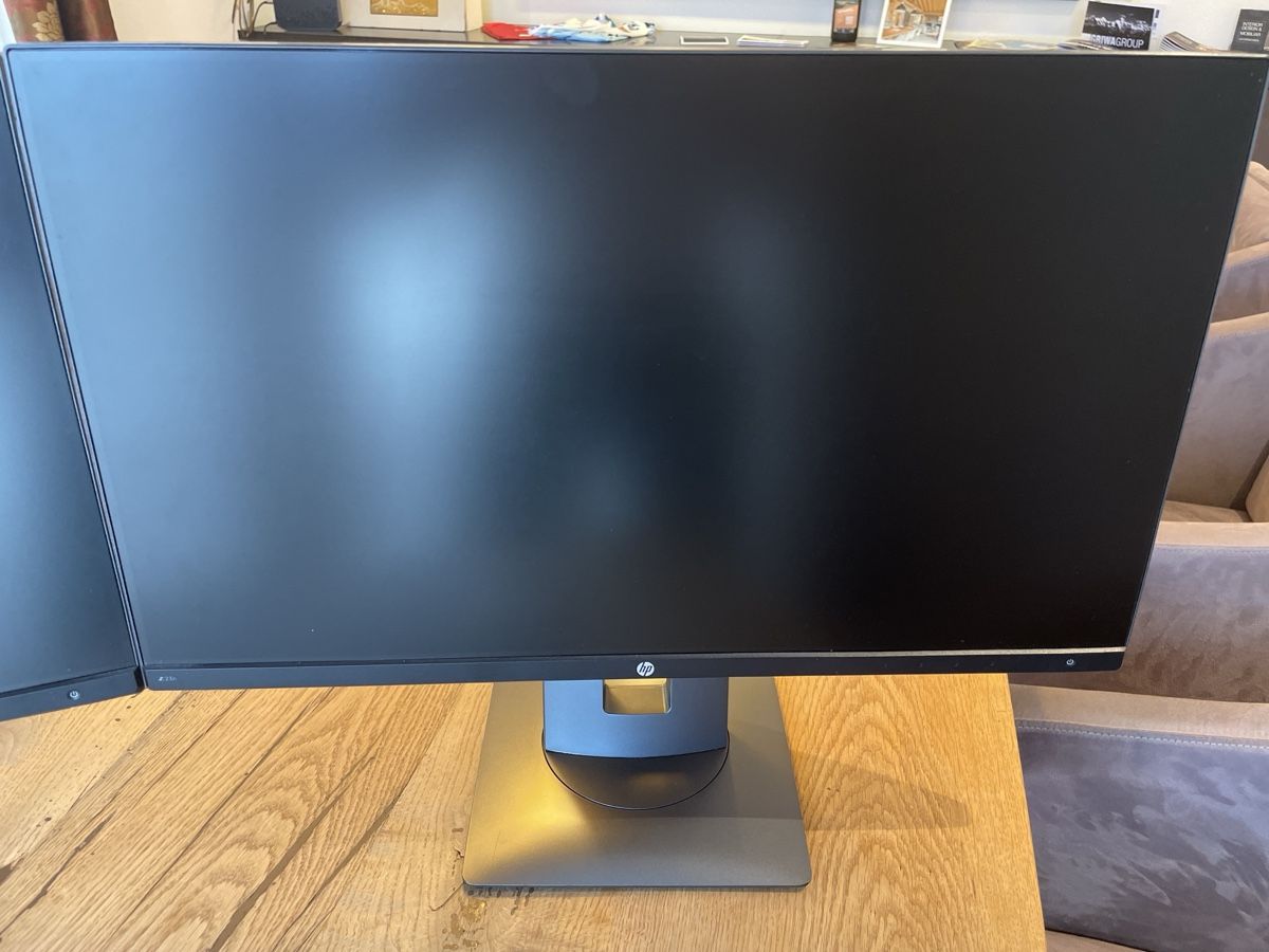 HP Z23n Monitor - Top Zustand - Ideal fürs Homeoffice! (Gebraucht) in ...
