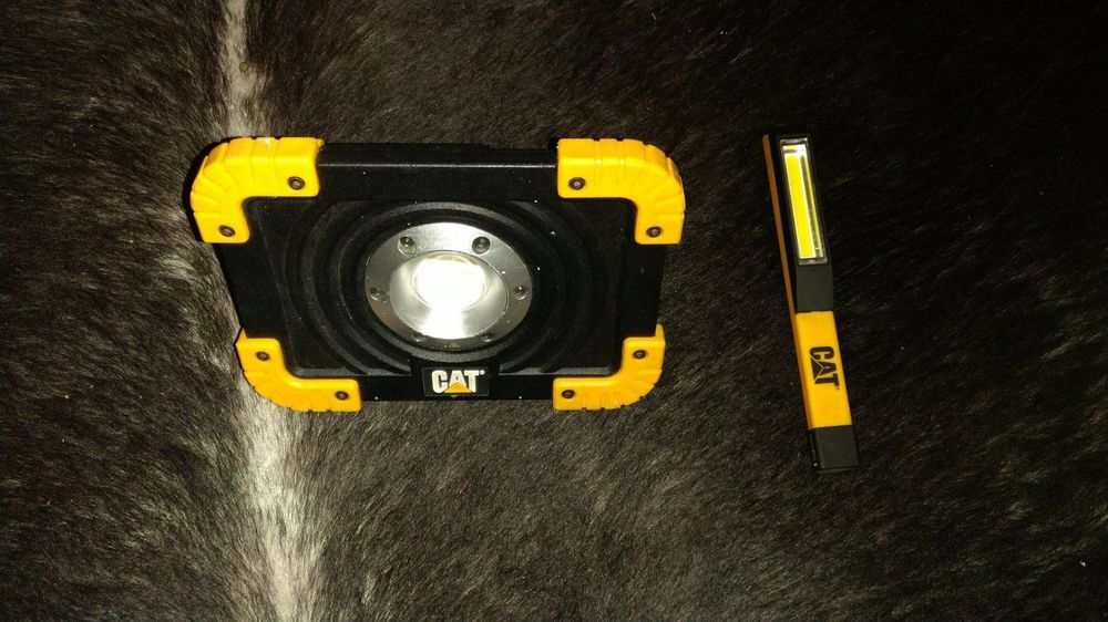 Caterpillar LED Leuchte | Kaufen auf Ricardo