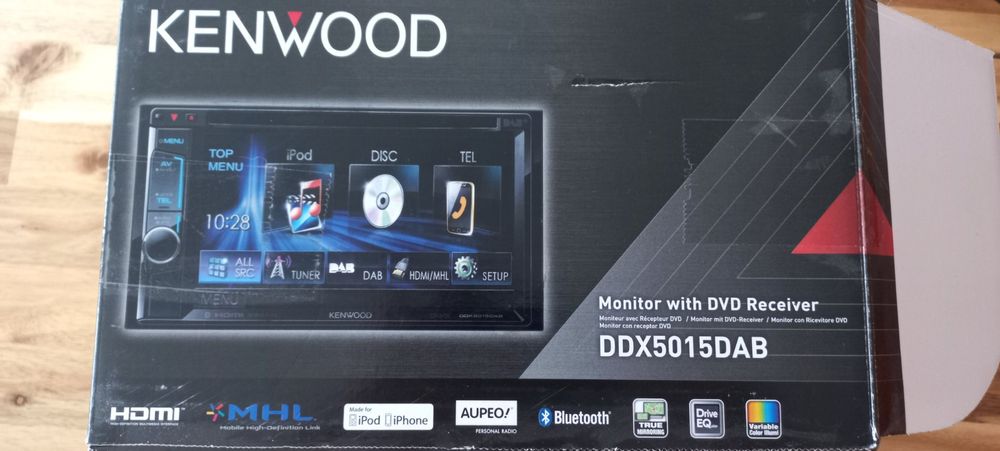 Top Autoradio ab Fr.1.-- (Gebraucht) in Bauma für CHF 76 – mit Lieferung auf Ricardo kaufen