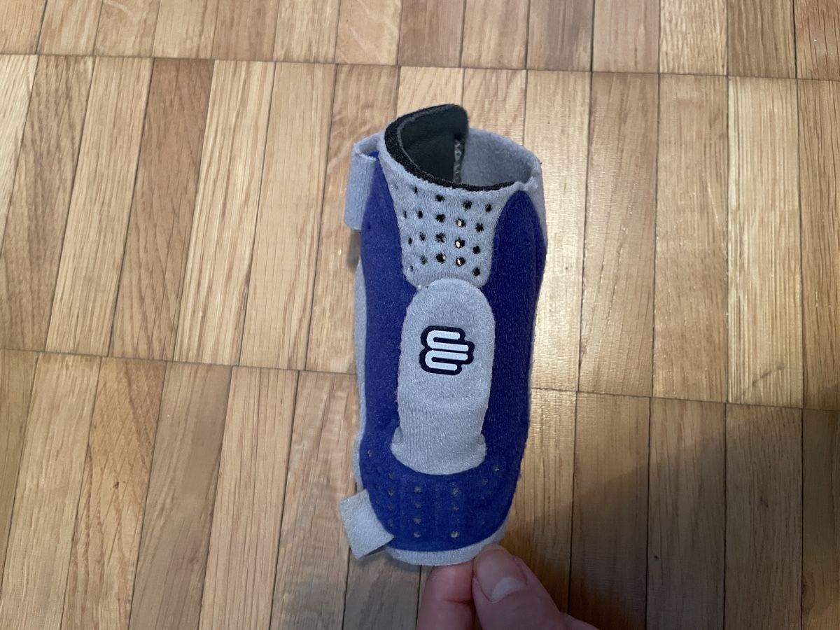 Bauerfeind RhizoLoc Thumb Brace - Size 1-Right Hand (Gebraucht) in ...