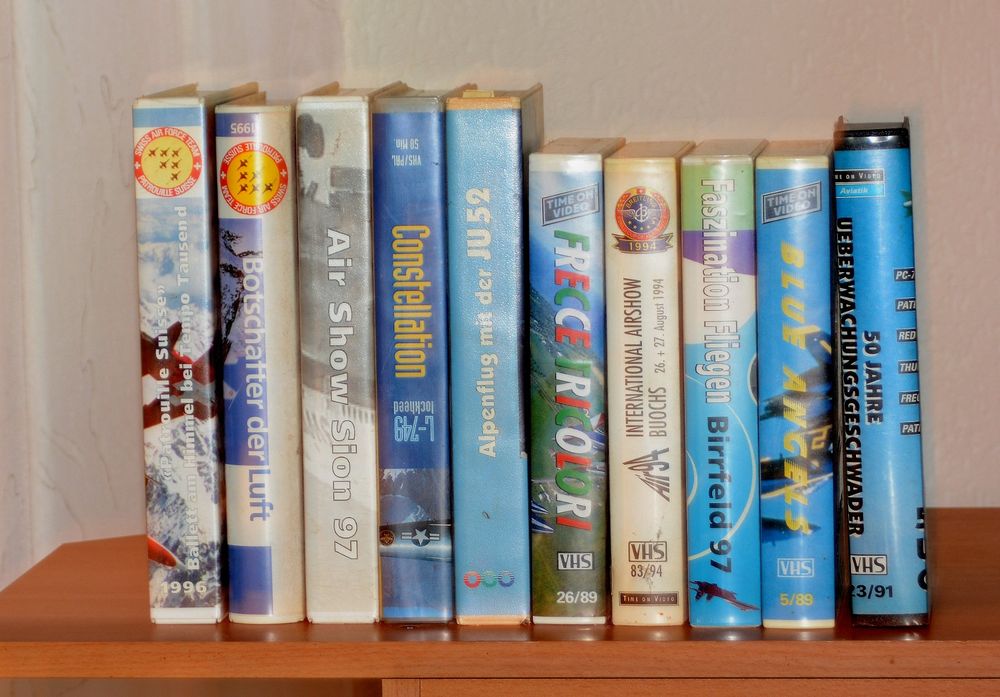 VHS Sammlung: Flugshows & Aviatik - Nostalgie pur! (Gebraucht) in ...