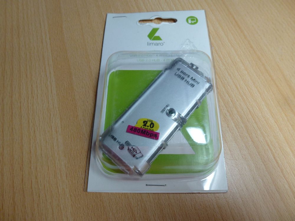 USB 2.0 HUB - 4 Anschüsse (Neu und originalverpackt) in Hombrechtikon für CHF 0.75 – mit ...