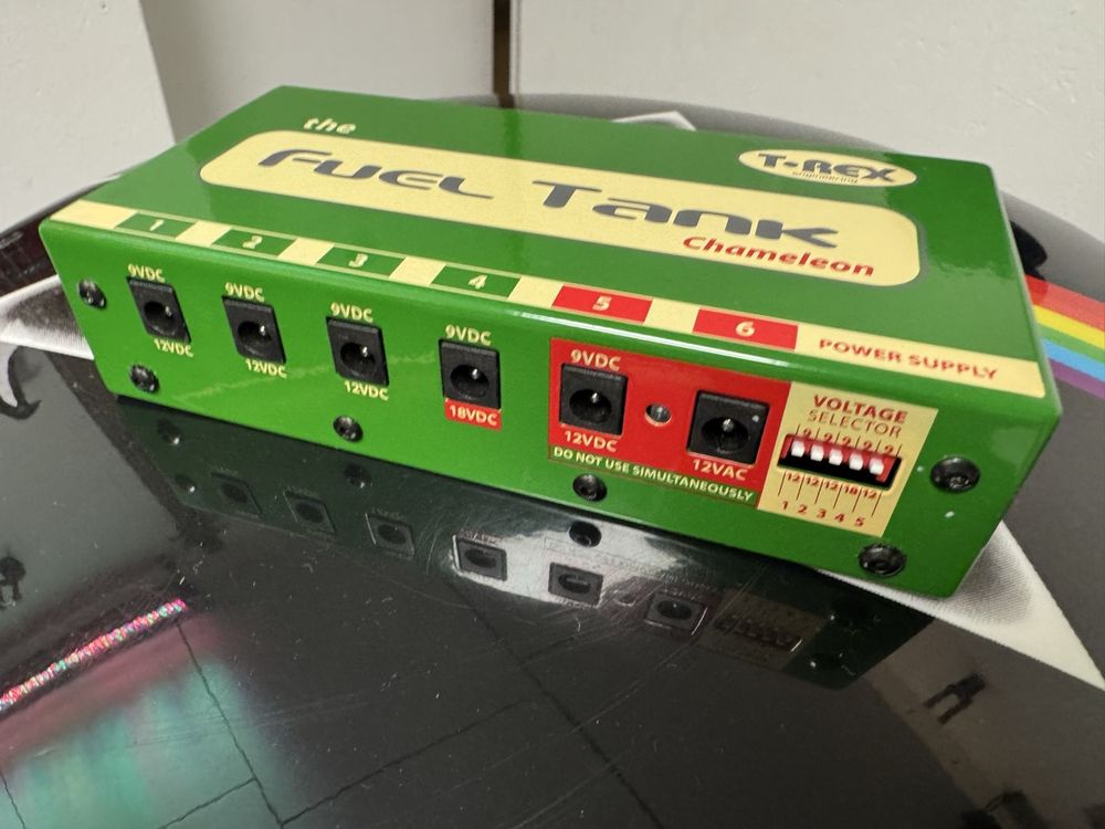 Fuel Tank Chameleon von T Rex - Strom für Pedalboard (Gebraucht) in ...
