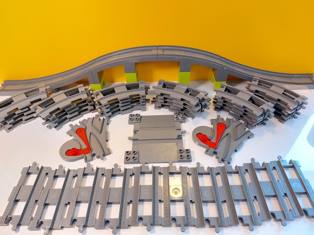 Lego Duplo - Schienen - Set inkl. Brücke für Eisenbahn - Zug (Gebraucht) in St.Gallen für CHF 73 ...