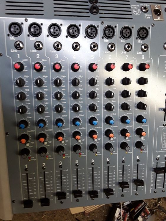 8-Kanal Mischpult ZECK PD-8 mit Endstufe | Kaufen auf Ricardo