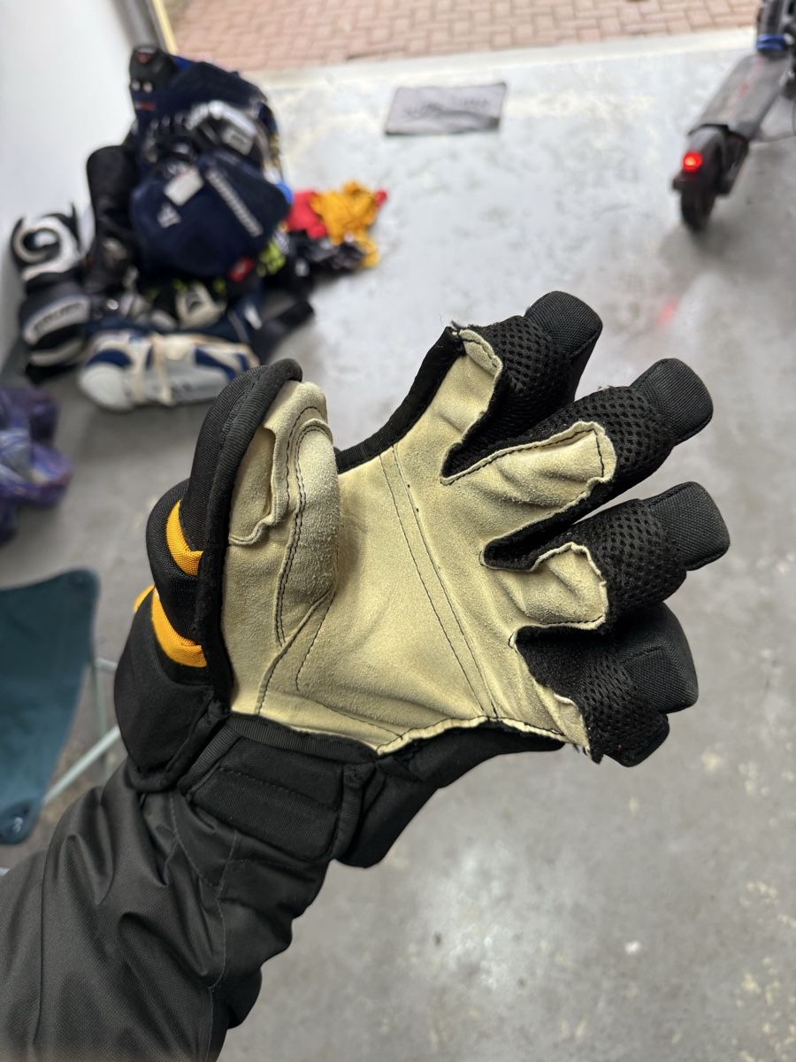 Guantoni Hockeyhandschuhe bauer nexus 1000 (Usato) a Bioggio per CHF ...