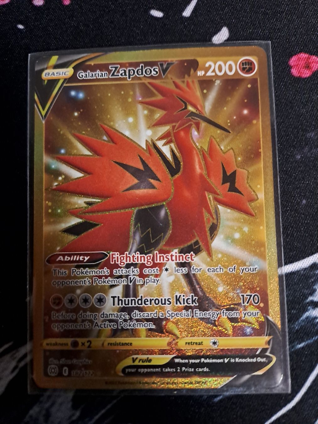 Pokemon Karte: Galarian Zapdos V Gold - Selten! Top Zustand (Neu ...