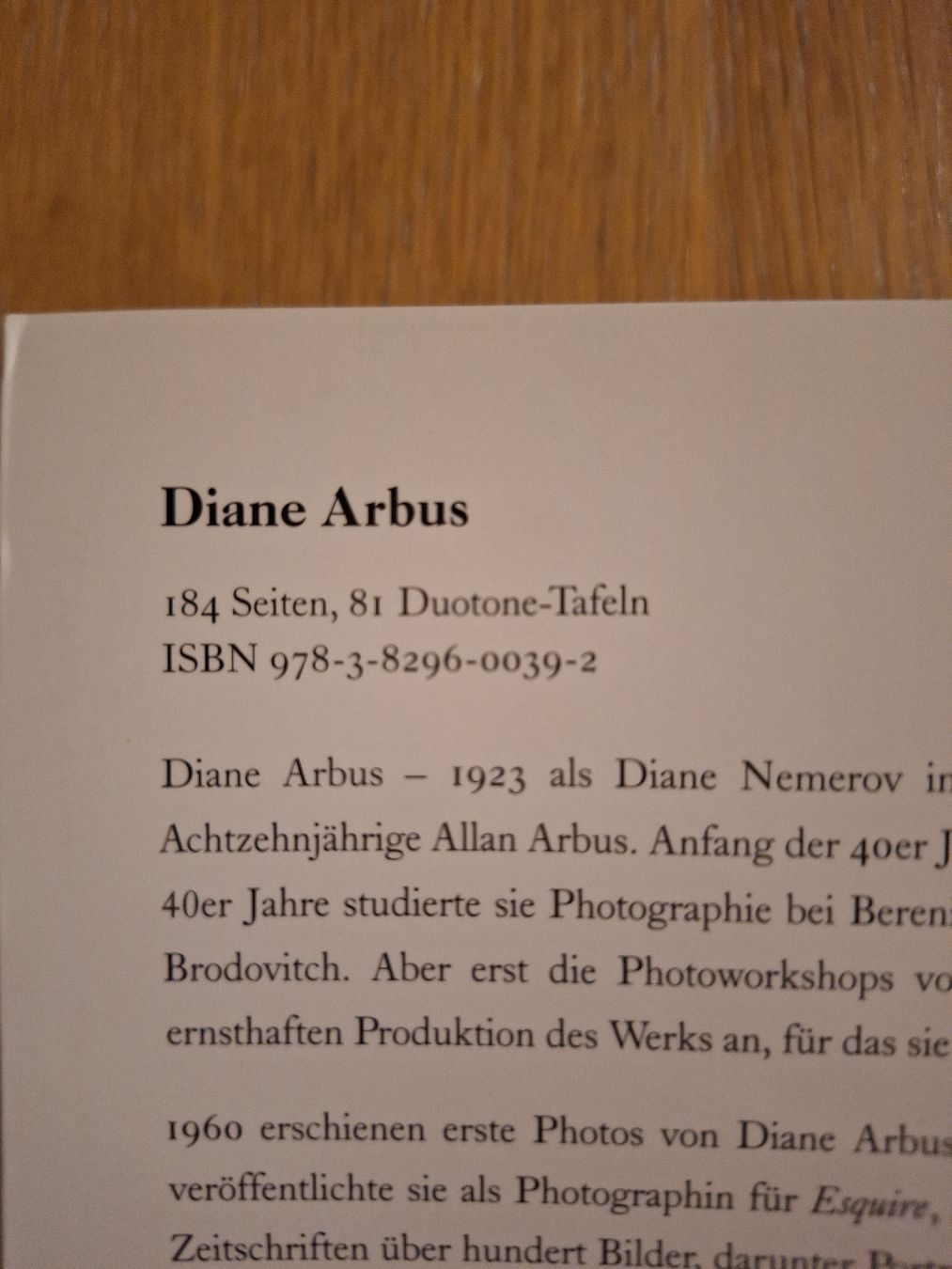Diane Arbus: An Aperture Monograph (deutsche Version, 2011) (Neu ...
