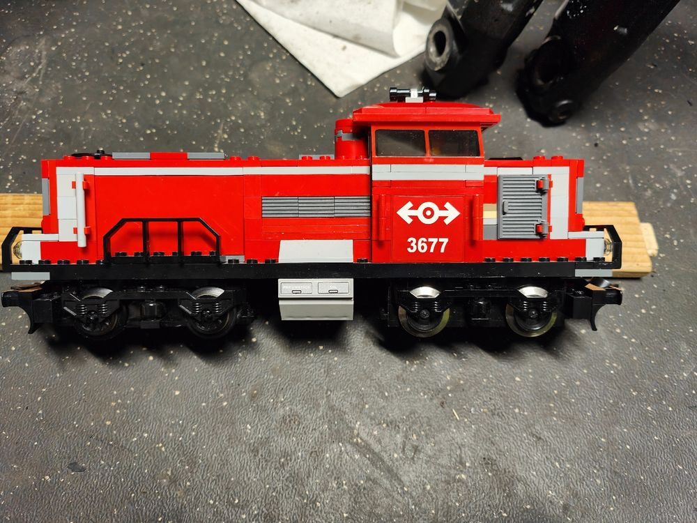 Lego Diesellok rot (mit 9V Equipment) | Kaufen auf Ricardo
