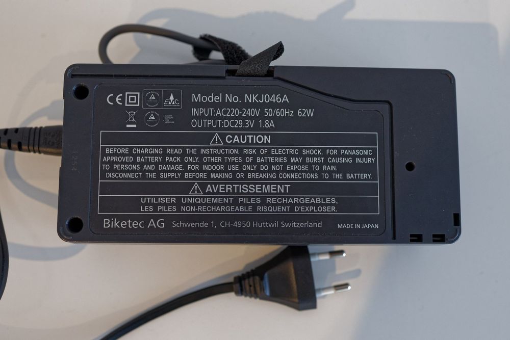 Flyer Reiseladegerät 26V/1.8A | Kaufen auf Ricardo