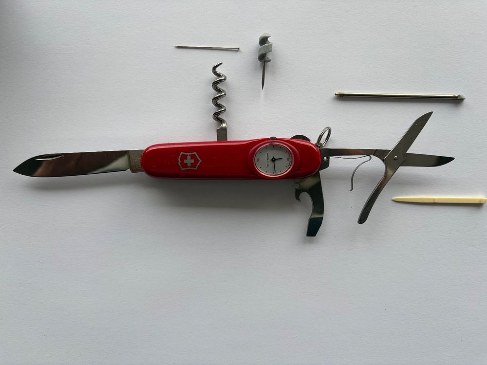 Victorinox Timekeeper rot (Neu (gemäss Beschreibung)) in Seewen SZ für ...