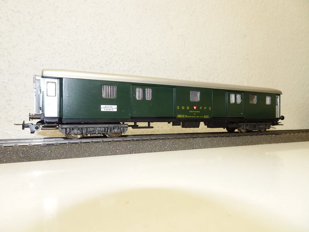 Fleischmann Gepäckwagen SBB 100-0 HO (12) (Gebraucht) in Luzern für CHF ...