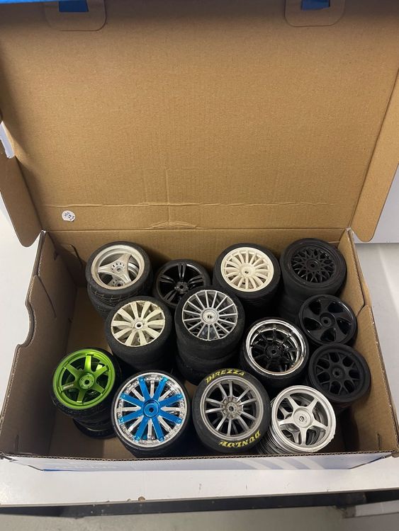 Diverse 1/10 tamiya felgen (Gebraucht) in Wohlen AG für CHF 8 – mit Lieferung auf Ricardo kaufen