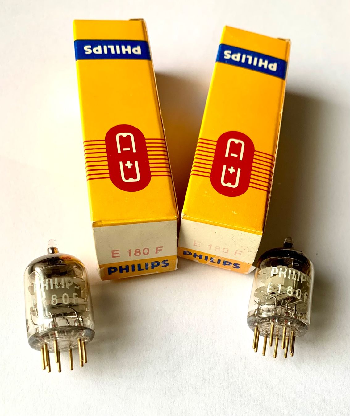 2 Röhren / Radioröhren E180F /CV3998/6688 (Pentode), Philips (Neu ...