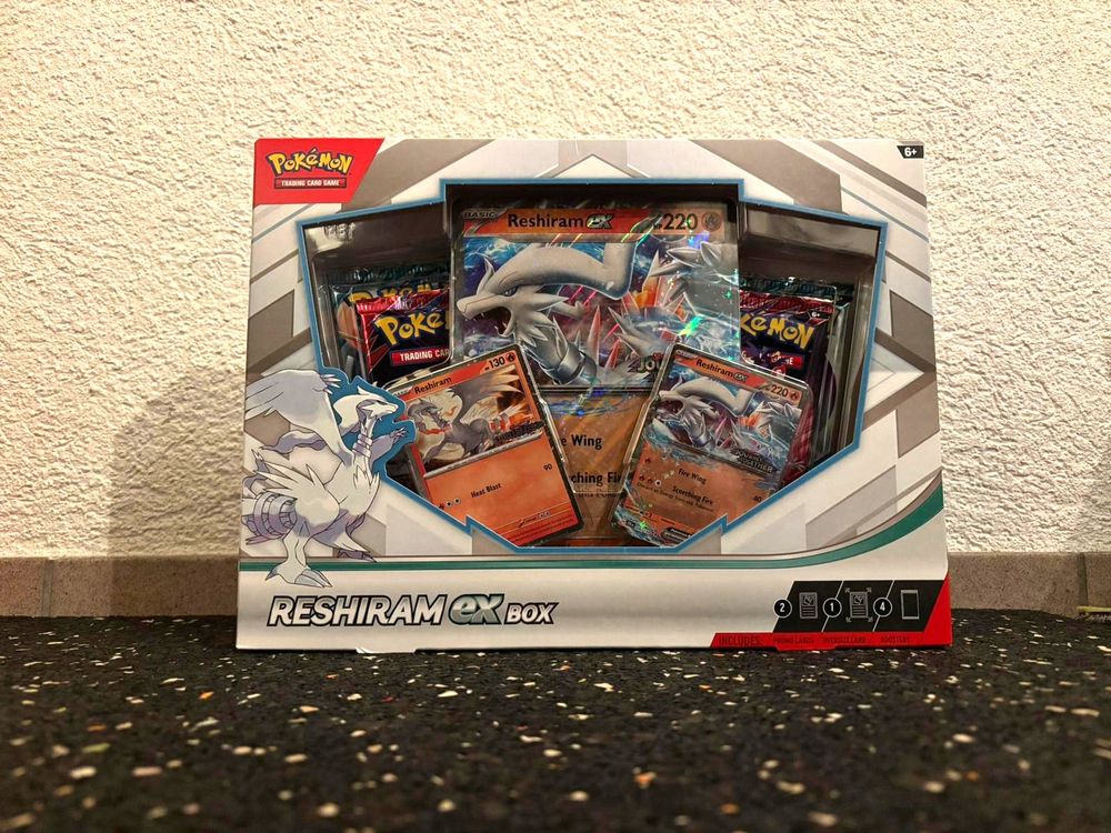 Reshiram ex Box enthält 2xDestined Rivals 2xJourney Together (Neu und ...