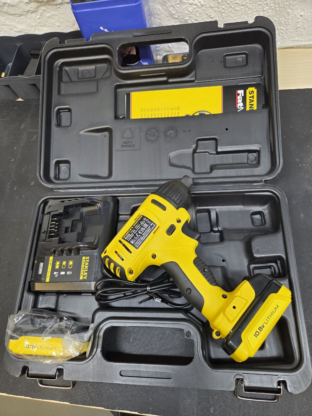 Stanley FatMax Impact Driver 10.8V | 2x Akku | Koffer | wie (Neu ...