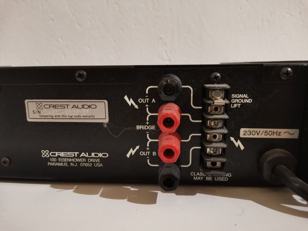 Crest Audio LA901 Power Amplifier | Kaufen auf Ricardo