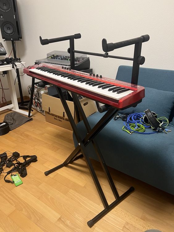 Keyboard ständer/stand (Gebraucht) in Rümlang für CHF 17 – nur Abholung ...
