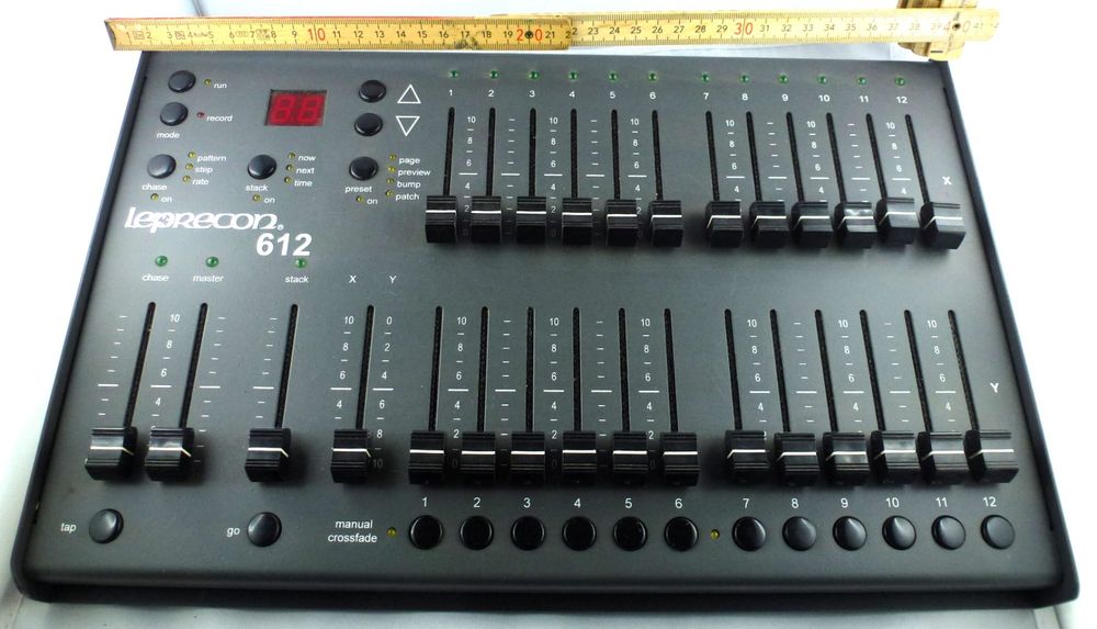 Leprecon® 612 12-Kanal Beleuchtungskonsole (Gebraucht) in Murgenthal ...