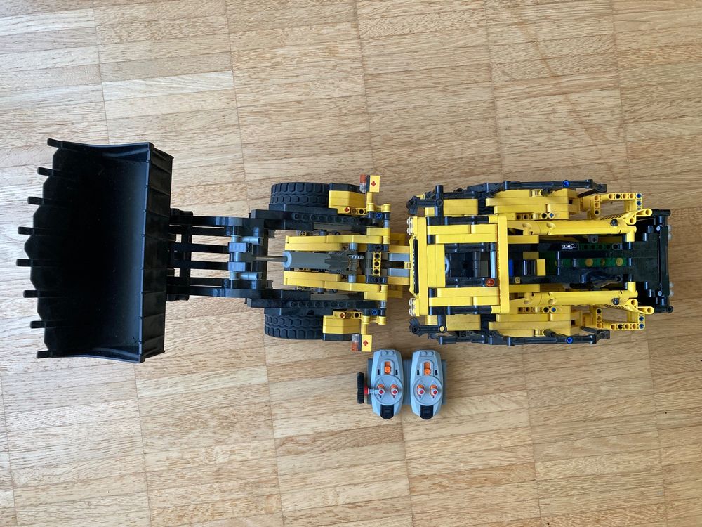 LEGO Set 42030 Remote-Controlled VOLVO L350F Wheel Leader (Gebraucht ...
