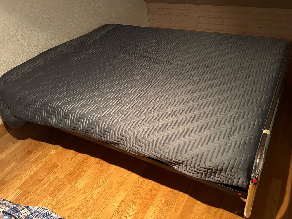 Doppelbett mit Rost und Matratze (Gebraucht) in Einsiedeln für CHF 501 ...