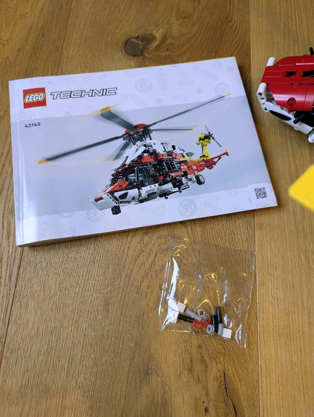 LEGO Technic Airbus H175 Rettungshelikopter - Komplett! 4214 (Gebraucht ...
