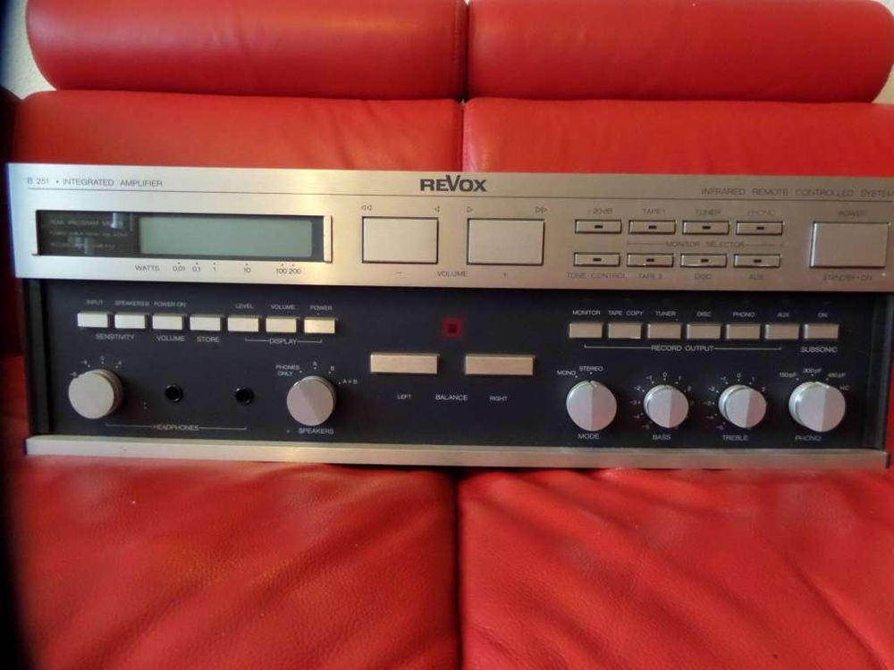 Revox B251 Verstärker Optisch guter Zustand! (Defekt) in Hergiswil für ...