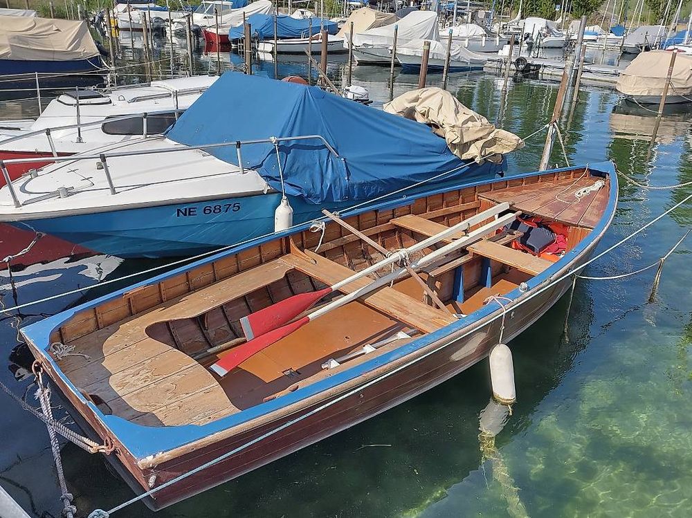 Barque à rames en bois (D'occasion) à Bevaix pour CHF 4000 – retrait ...