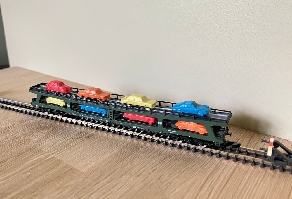 Märklin miniclub Z 8714 Autotransportwagen 4-achs mit 8 Pkw (Gebraucht ...