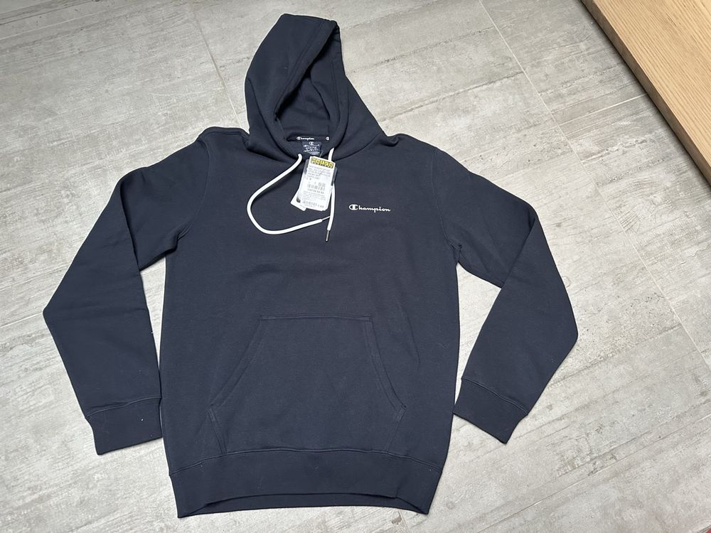 Pull sweat de marque Champion Gr. M (Neu und originalverpackt) in St ...