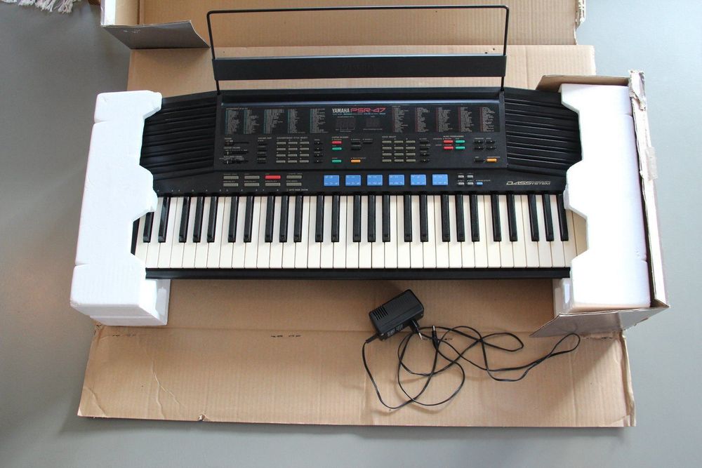 Keyboard Yamaha PSR-47 (Gebraucht) in Zürich für CHF 25 – mit Lieferung ...
